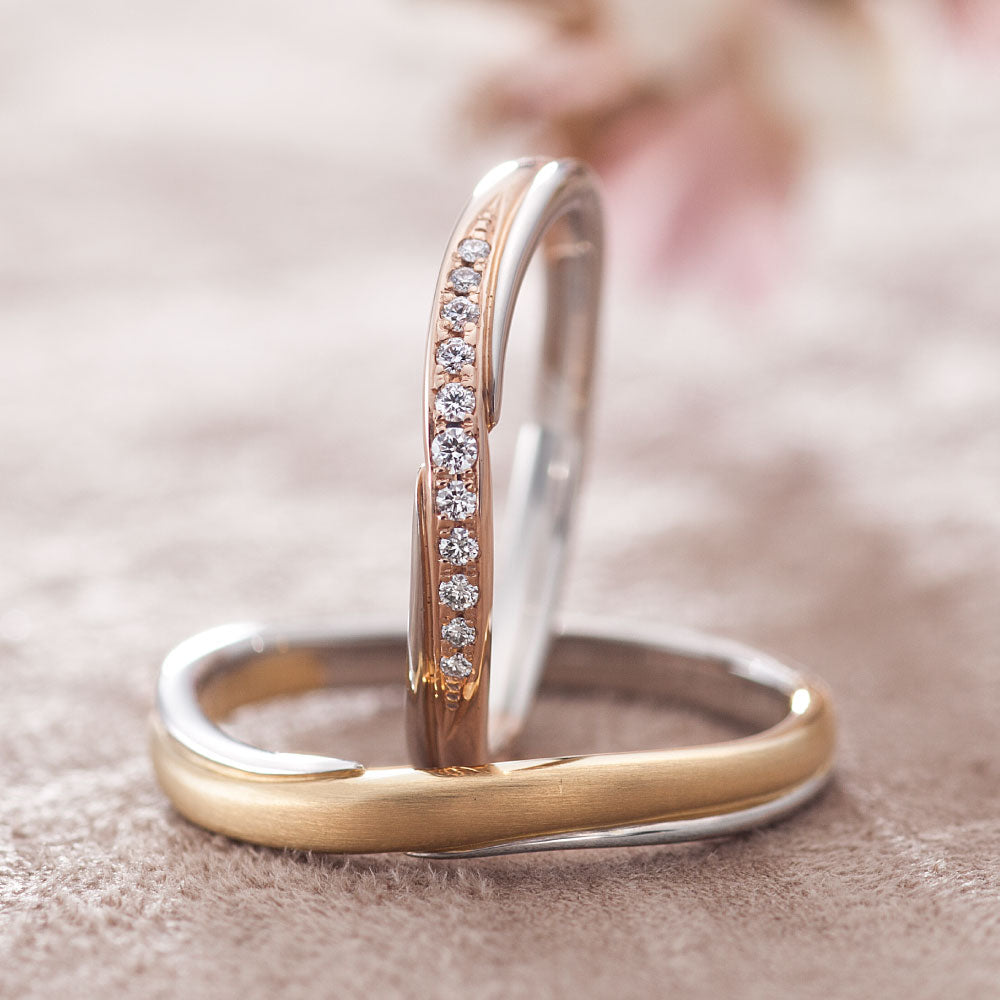 〈Lead〉Platinum & K18 Gold Wedding Rings – Women’s with 0.06ct Diamond ...